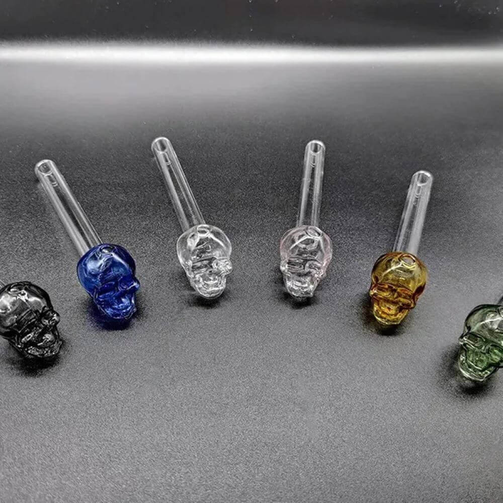 7 Types of Smoking Pipes Every Cannabis Lover Should Know - It's 4:20 ...